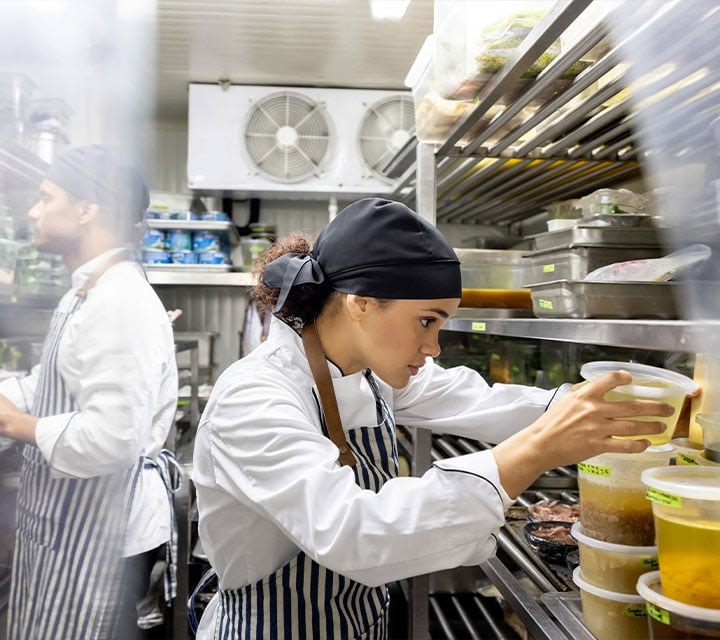 PEO for Restaurants and Food Service | HR Solutions | VensureHR