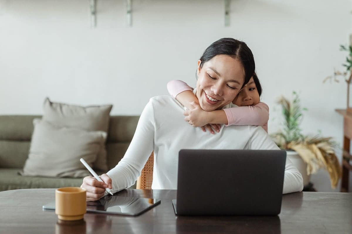 7 Ways to Celebrate Mother's Day in the Workplace - Namely
