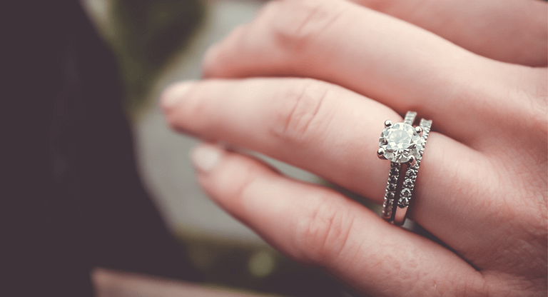 HR & Payroll Employee Name Changes: A Complete Guide - Namely