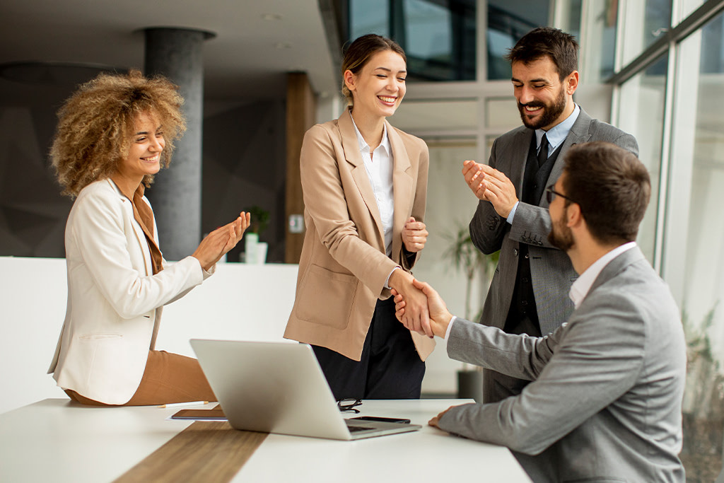 VensureHR Serves Large Businesses (200+ Employees)